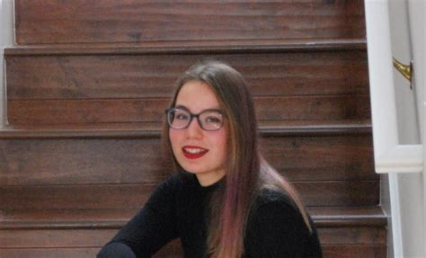 Mat Action Amanda Desormeau