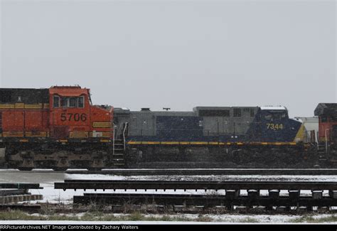Bnsf 5706 Gecx 7344