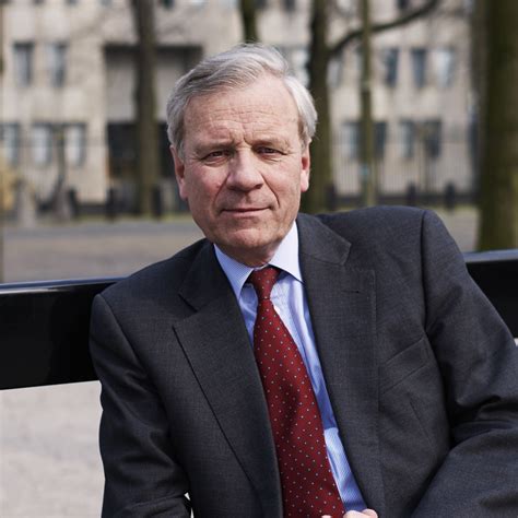 Boek Spreker Jaap De Hoop Scheffer Via Sprekersbureau Assemblee Speakers