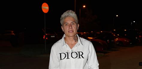 Matora Pokazala Novu Devojku Bila Je Sa Fudbalerom Pršte Poljupci Na