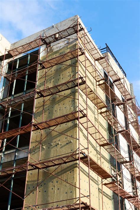 Scaffolding Around A Multi Storey Building Under Construction Stock Photo Image Of Safety