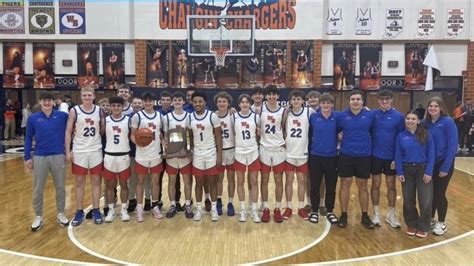 Ihsaa Basketball Western Boone Breaks Through With Sectional Title