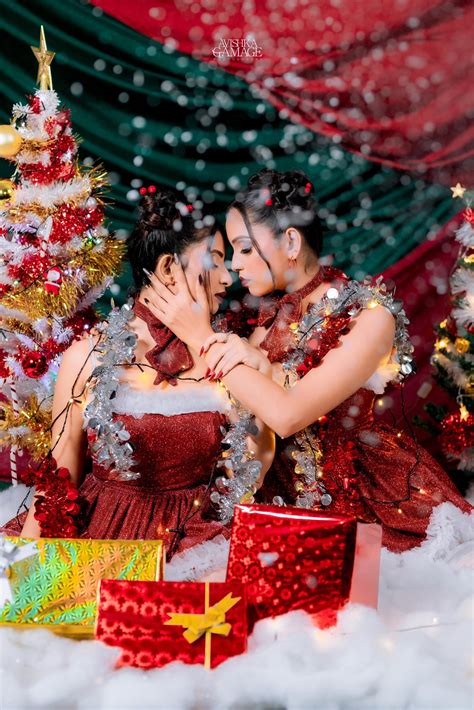 Colombo Models Online