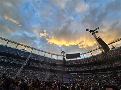 709 Best Illenium Images On Pholder Illenium Edm And Aves