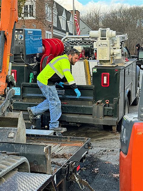 174 000 Gallon Sanitary Sewer Overflow Near 299 Great Rd Stopped Wednesday Morning The