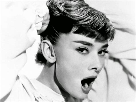 Stars Hollywood Bollywood Wallpaper Pics Audrey Hepburn Wallpapers