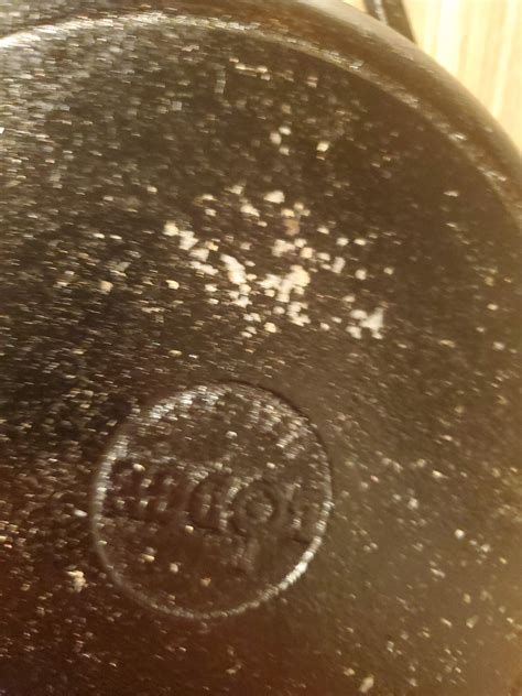Seasoning Flaking Off Bottom Of Recently Seasoned Pan The Cooking Side