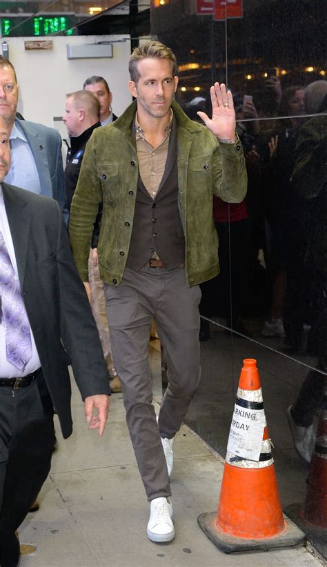 Ryan Reynolds Fashion Outfits Ryan Reynolds Best Style