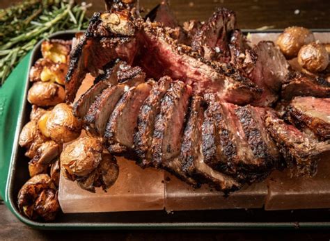 8 Restaurant Chains With The Best Dry Aged Steaks