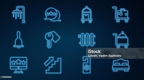 세트 라인 호텔 객실 침대 트레이 여행 가방 도어록 키 서비스 벨 샤워 난방 라디에이터 및 별 5 개 등급 리뷰 아이콘으로 덮여 있습니다 벡터 1위에 대한 스톡 벡터 아트