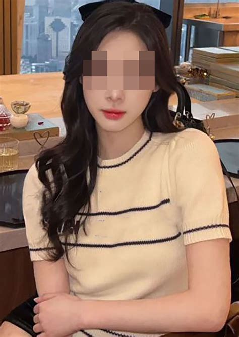 广州伴游 Guangzhou Escort 嫣红 Yānhóng Guangzhou Massage Girls