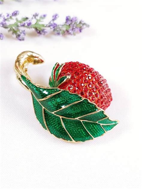Strawberry Berry Fruit Ruby Red Rhinestone Brooch Pin… Gem