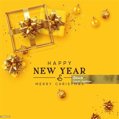 새해 복 많이 받으세요 휴일 크리스마스 노란색 배경 Xmas 디자인 사실적인 선물 상자 3d 중공 선물 모양큐브 골드 볼 글리터 골드 색종이 축제 포스터 배너 인사말 카드