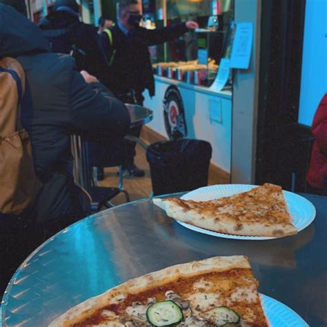 Fresh Pizza By The Slice - Pizzeria in Grainger Town