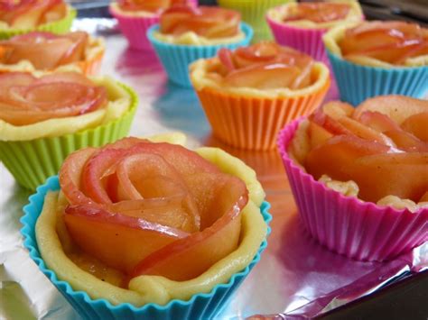 Mini Trandafiri Cu Din Mere Placeri Simple