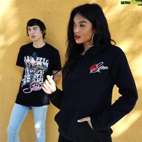 Selena Quintanilla Instagram 𝐍𝐄𝗪 𝐒𝐄𝐋𝐄𝐍𝐀 𝐌𝐄𝐑𝐂𝐇 𝐍𝐎𝗪 𝐀𝐓 Hottopic