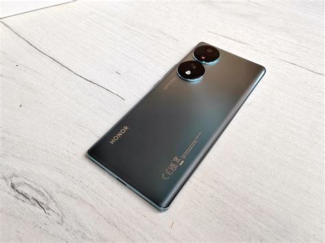 Красавчик для всех. Обзор смартфона HONOR 70 — OfficeLife