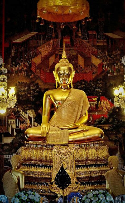 พระพุทธธรรมมิศราชโลกธาตุดิลก พระประธานปางมารวิชัย ภายในพระพุทธอาสน์บรรจุพระบรมอัฐิของ