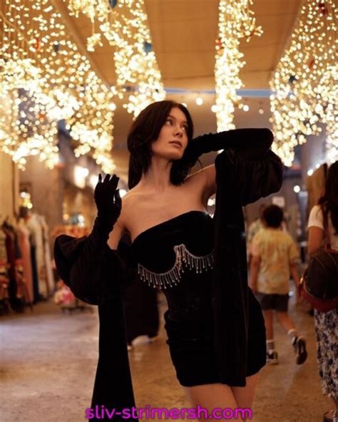 Слив фото и видео Даши Дошик Sliv Strimersh сексуальная Dasha Doshik