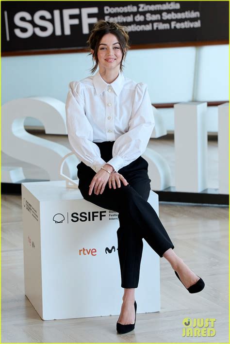 Ana De Armas Talks Blonde Nude Scenes Says It S Upsetting To Think About Clips Going Viral