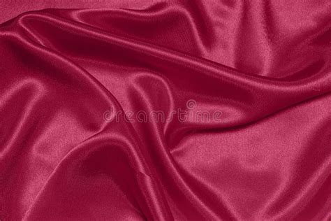 Textura Da Cor Pantone Do Tecido De Base Castrada Do Ano Viva Magenta Imagem De Stock