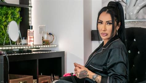 Mistress Kennya Latex Dreams And Barbie Schemes Vr Porn Video