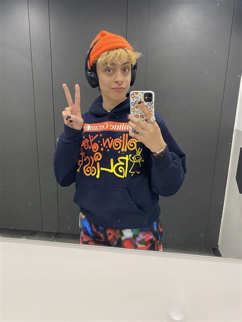 Transmasc Nonbinary Looksfashionoutfitsstyling ️‍🔥 Yes I Only Have