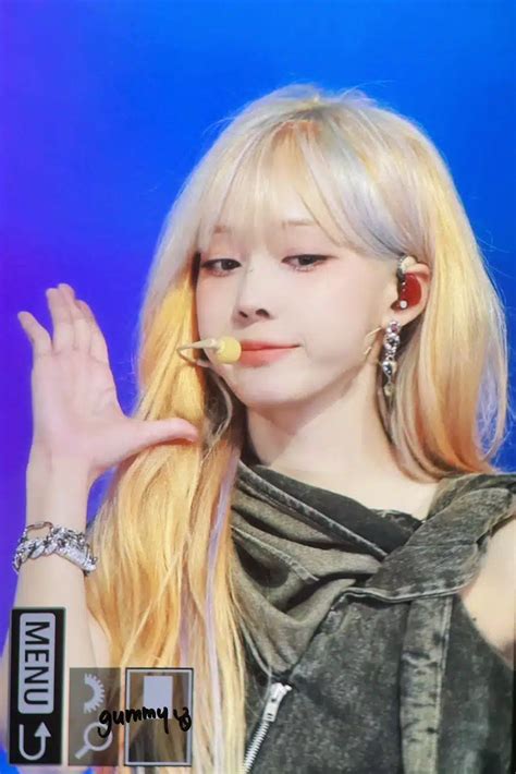 오늘 금발 풀뱅으로 난리난 윈터 프리뷰 팬플러스 커뮤니티