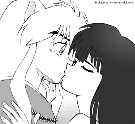 Inuyasha Kikyo Kiss