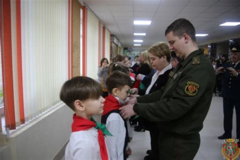 Школе имя выпускника героя — ВАЯР