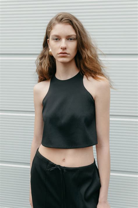 Hannah R Book Signed Model Management