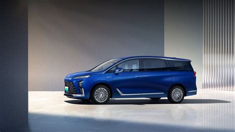 2024 Buick Gl8 Phev Is Gms China Minivan With Vip And Aviation Seats