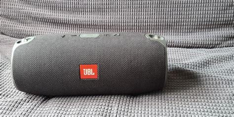 JBL Xtreme With Charger Audio Soundbars Speakers Amplifiers On