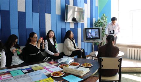 Сэтгүүл зүй олон нийтийн харилцааны тэнхим Монгол улсын их сургууль Шинжлэх ухааны сургууль