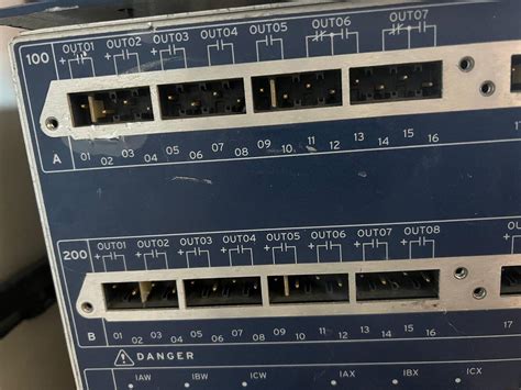 Identify These Connectors Rectangular Connectors DigiKey TechForum An Electronic Component