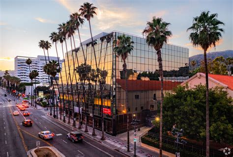 7083 Hollywood Blvd Los Angeles Ca 90028 Officeretail For Lease