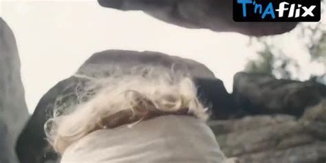 Stephanie Amarell Breasts Scene In Die Familie