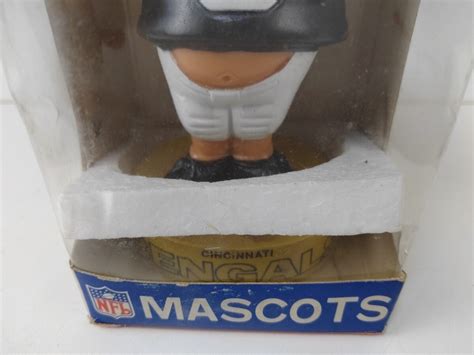 Yahooオークション ボブルヘッドドール Nfl Bengals マスコット バ