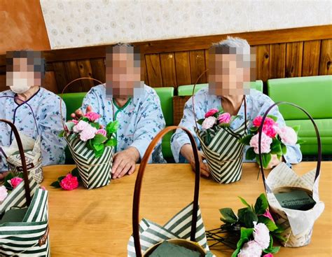 세종요양병원 원예 프로그램비누꽃 바구니 만들기 실시0504 프로그램 사진