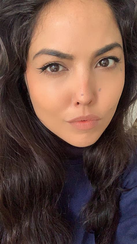 Filipina X Italian Scrolller