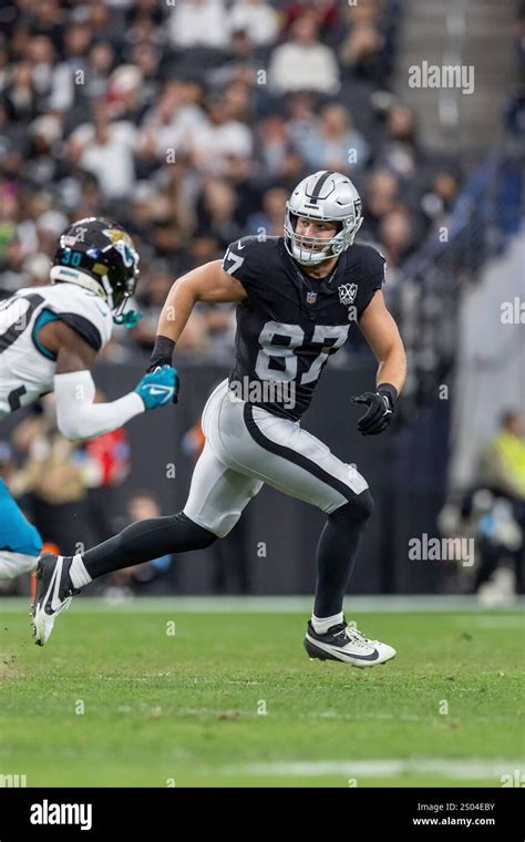 Las Vegas Raiders Tight End Michael Mayer 87 Against The Jacksonville