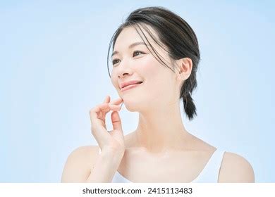Femme asiatique nue résultats mille dimages libres de droits de photos de stock et d