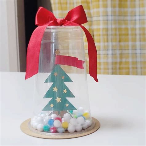 일회용 플라스틱 컵으로 초간단 스노우볼 만들기 초등 만들기 놀이 일상크리컷생활 네이버 블로그