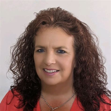 Cornelia Wolf Linkedin