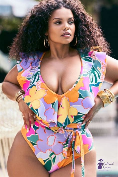 3 Tricks To Pick Your Perfect Plus Size Swimsuit Cultured Curves