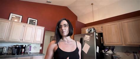 Helena Price Helena Price