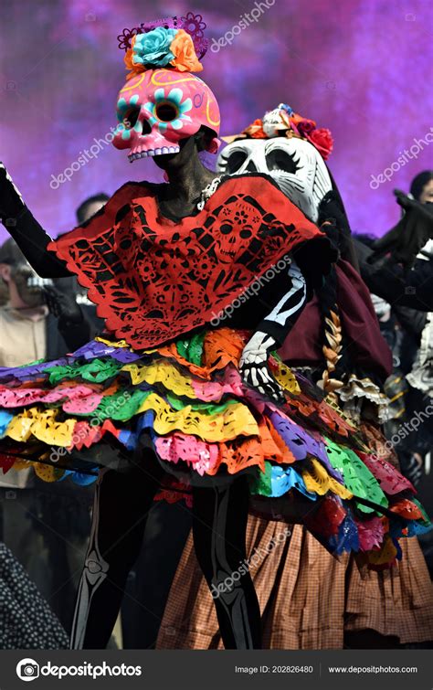 Dia De Los Muertos Traditional Dress