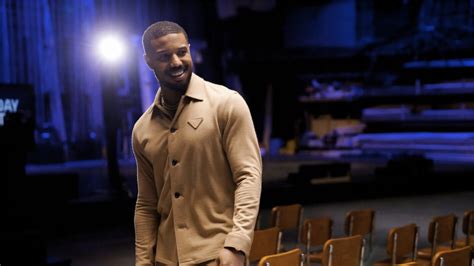 Snl Cast Members Swoon Over Michael B Jordan In His Hosting Debut Video
