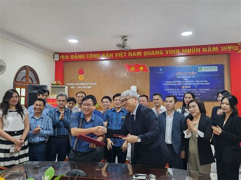 Cao đẳng Kỹ thuật Việt Đức Hà Tĩnh ký kết thỏa thuận hợp tác với trường Cao đẳng SaeKyung Hàn Quốc