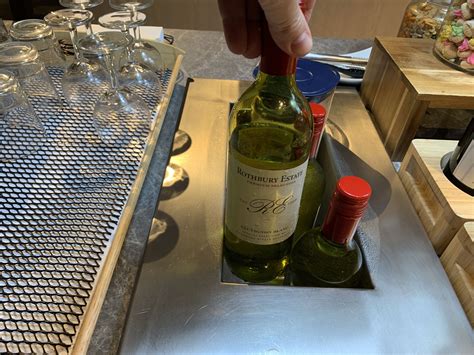 Priority Pass Singapore Lounge Terminal 4 Ready Jet Roam